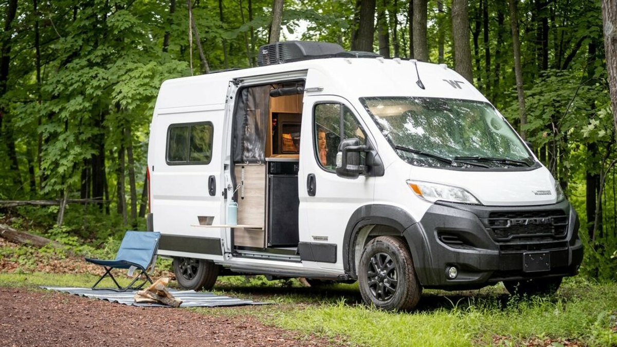 Winnebago and EcoFlow to Launch Solis Pocket 36B RV Camper with a 5 kWh ...
