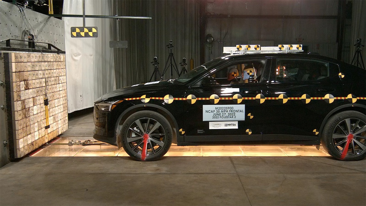 Polestar 2 earned a five-star safety rating from US National Highway ...