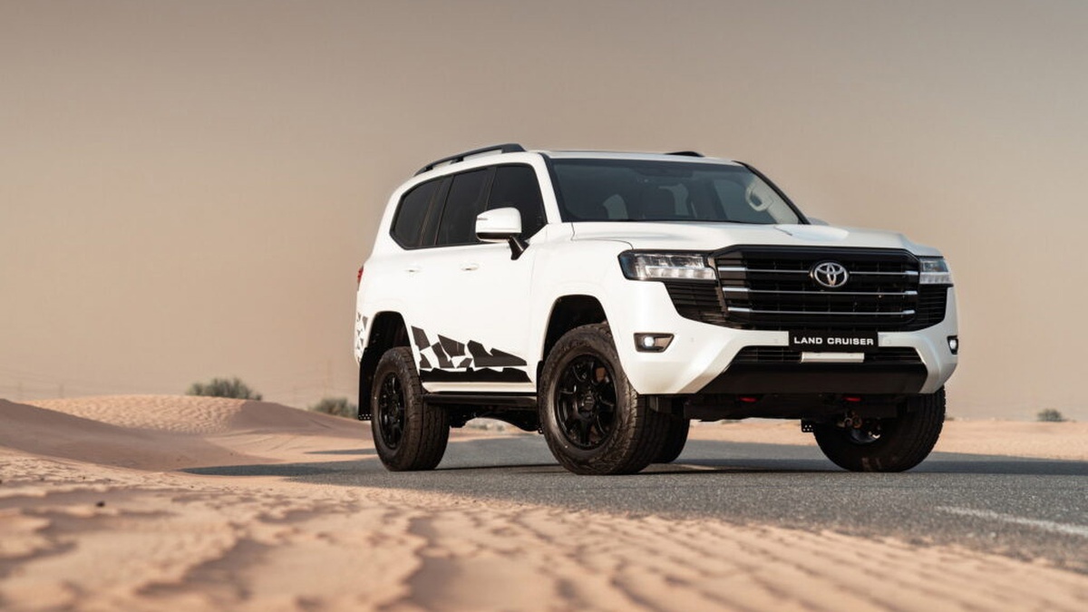 Toyota Launches Rally-Inspired Land Cruiser in UAE to Celebrate Dakar ...
