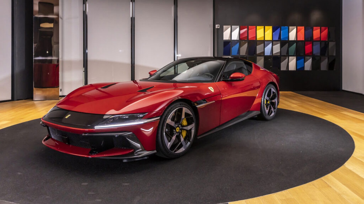 Ferrari 12 Cilindri boasts 820 hp from its iconic V12 engine – Autoua.net