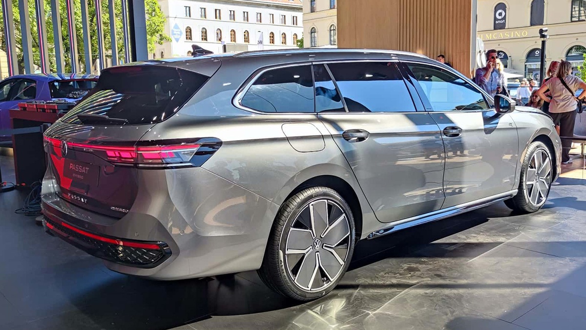 2024 Volkswagen Passat R-Line (B9) is shown in real life at the IAA ...