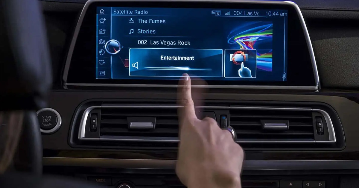 BMW ditches gesture control feature in favour of voice commands ...