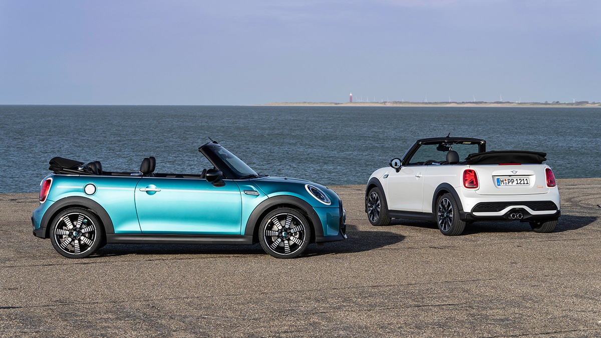 MINI marks the 30th anniversary of the open-top four-seater with a ...