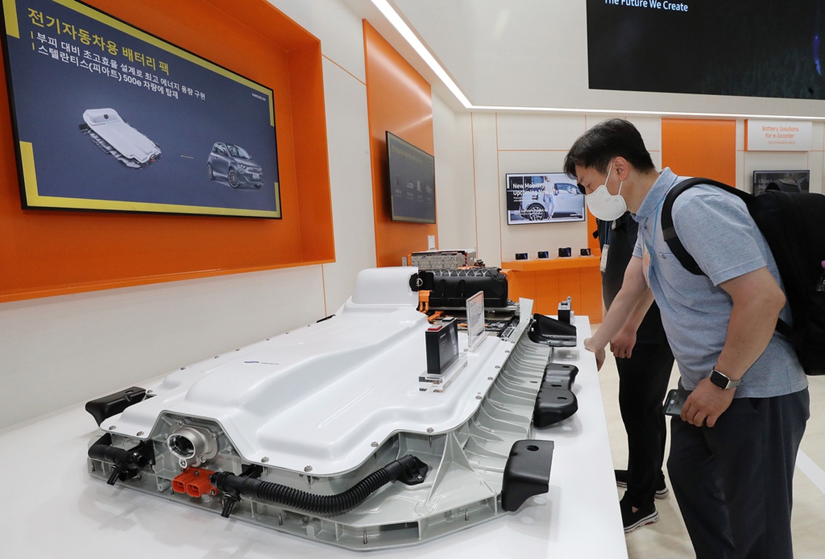 Samsung will start pilot LFP and nickel-manganese battery production ...