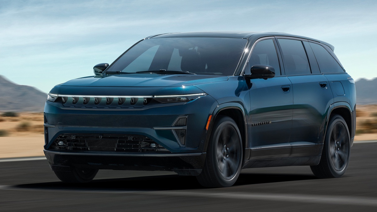 Le premier v?hicule ?lectrique de Jeep pour le march? nord-am?ricain est une Jeep Wagoneer S de ...