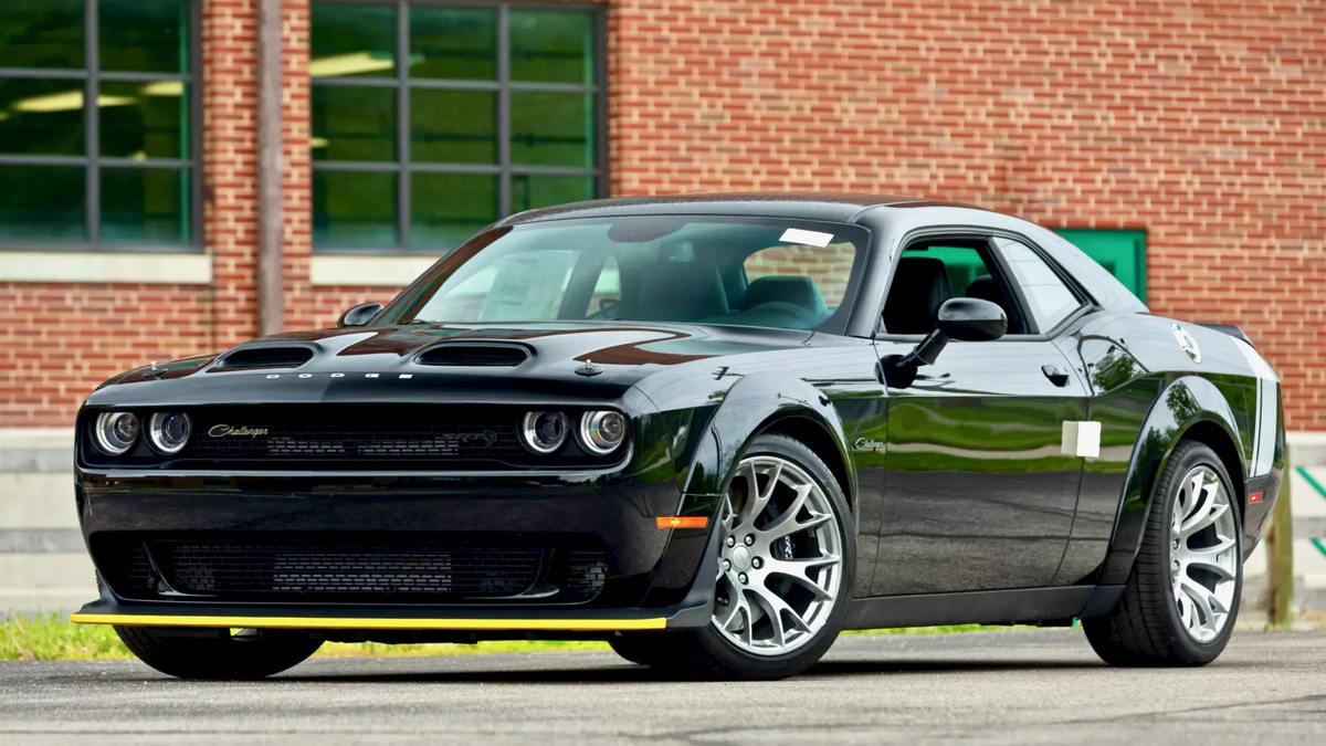 Dodge's Last Call Challenger Black Ghost Set to Make Waves in Europe ...