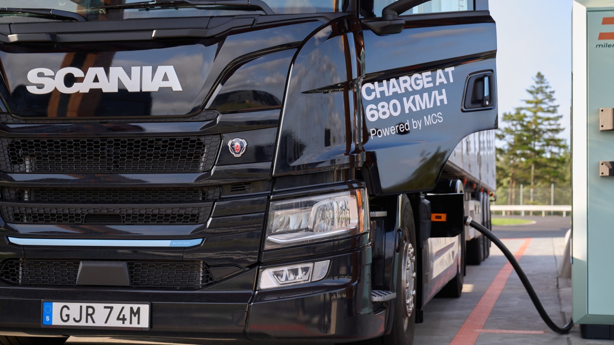 Scania додала двонаправлене заряджання у систему Megawatt Charging ...