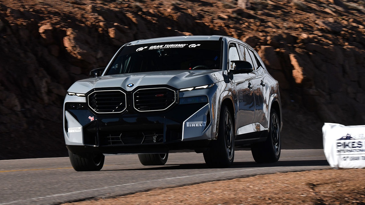BMW XM brand sets new record for hybrid-electric SUVs at Pikes Peak ...