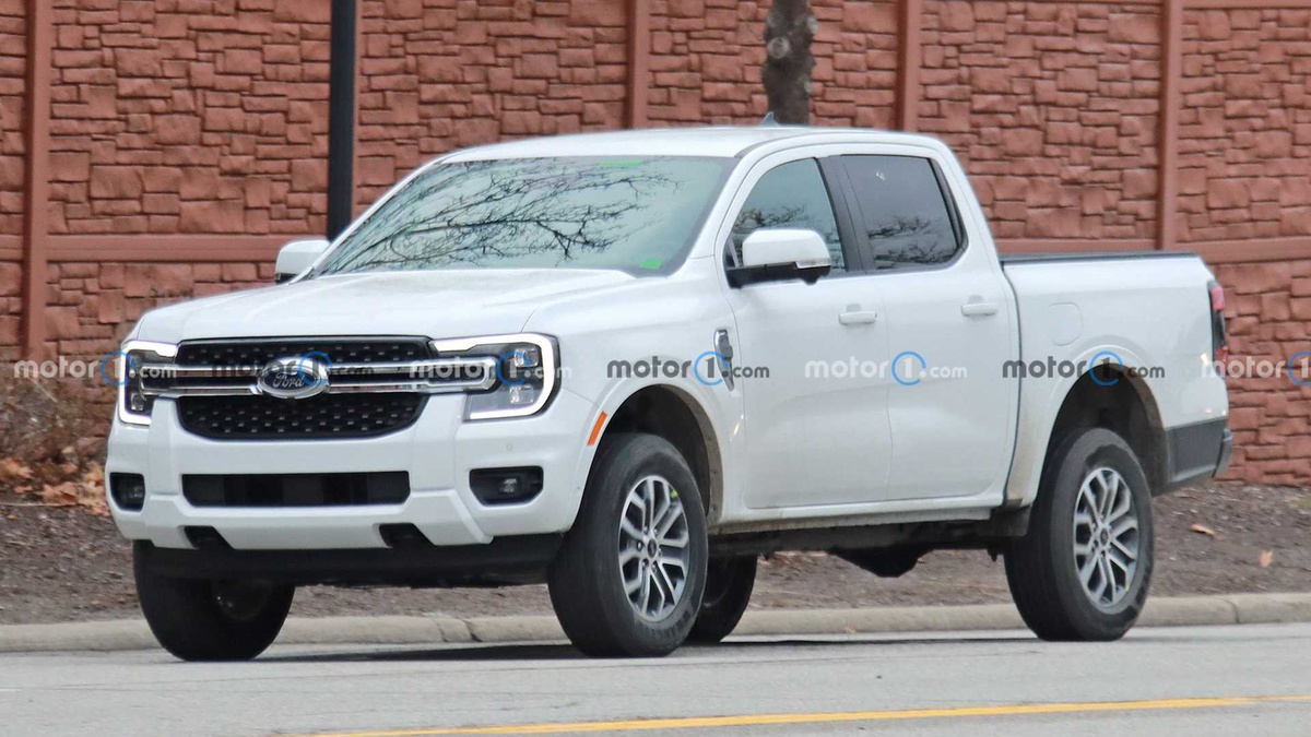 New Ford Ranger for North America Spotted Without Camo: Features ...