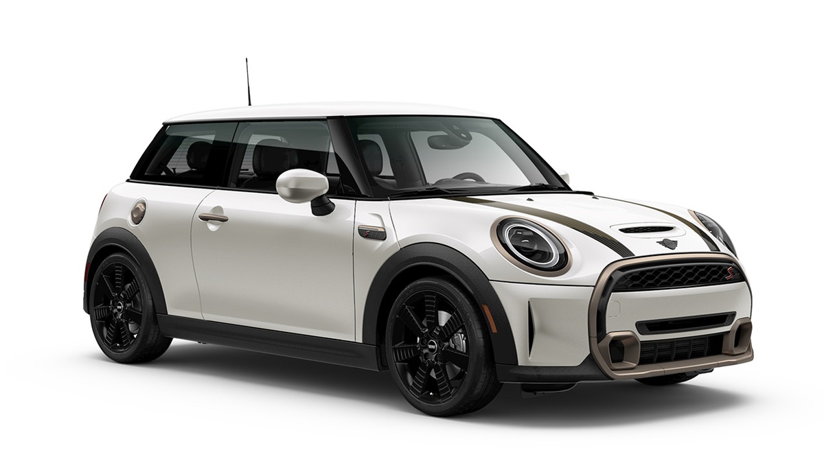 MINI USA brings back manual transmissions as an option – Autoua.net