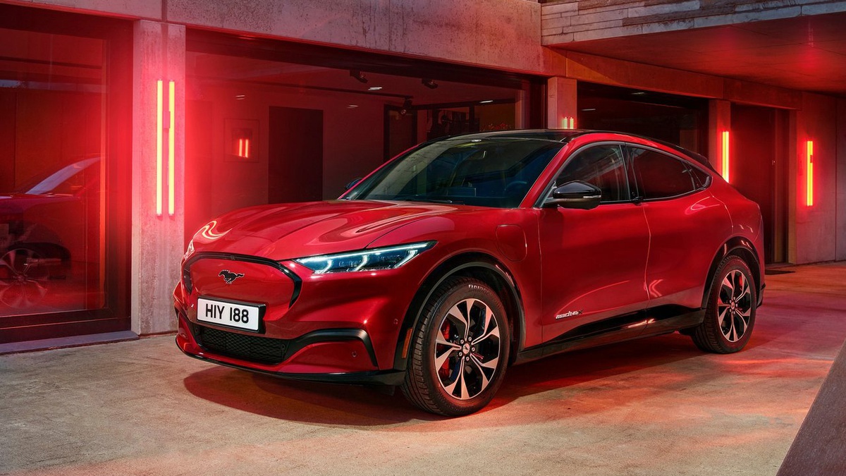 Ford, LG set to move EV battery production from Poland to Michigan ...