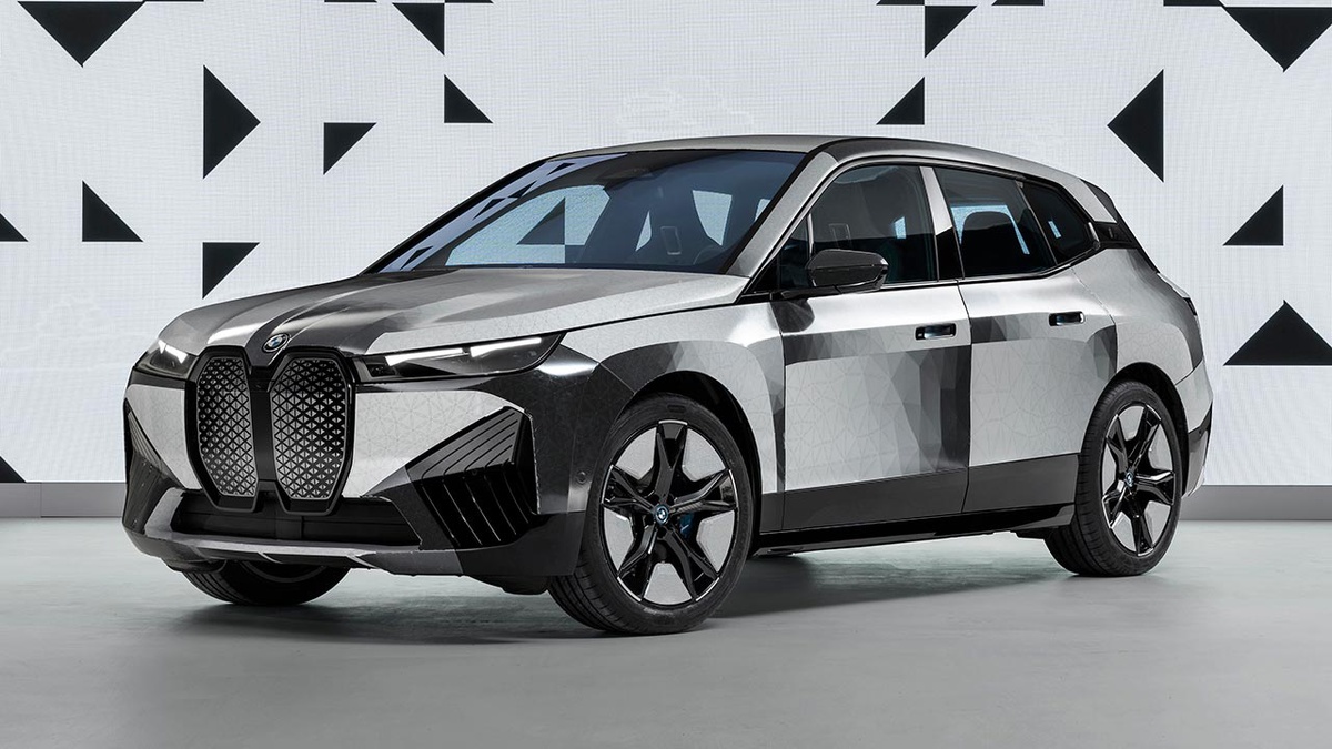 How BMW Used E Ink to Create a Color-Changing Car Wrap for the iX ...