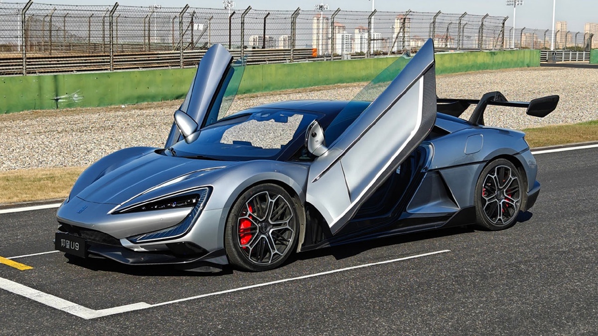 Les sp?cifications de la supercar BYD YangWang U9 sont d?voil?es : 1 287 ch et 0-100 km/h en 2 ...