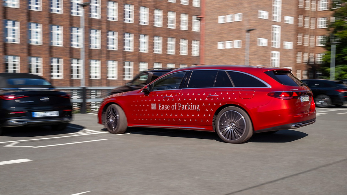 Mercedes-Benz has taught its cars to park twice as fast – Autoua.net