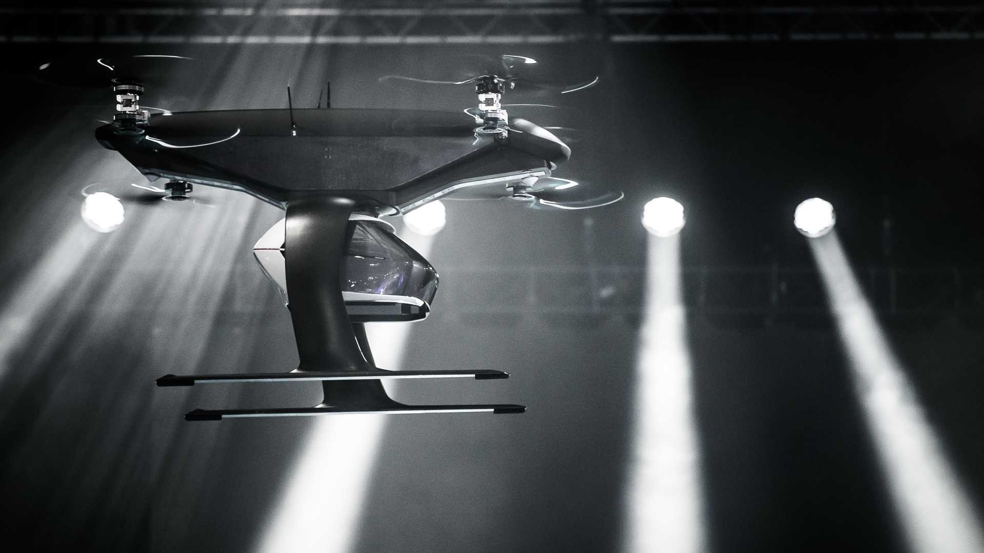 Audi, Airbus и Italdesign впервые испытали прототип летающего такси