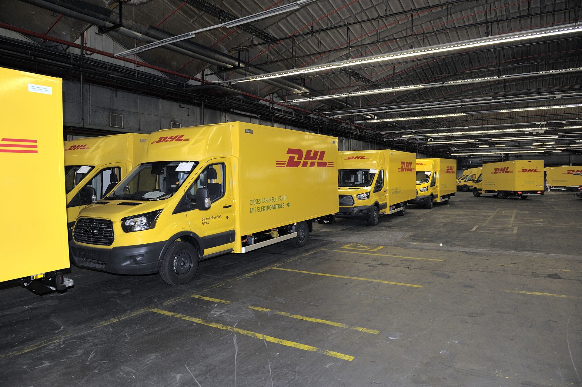 Ford превратил Transit в электрический фургон StreetScooter Work‍ XL