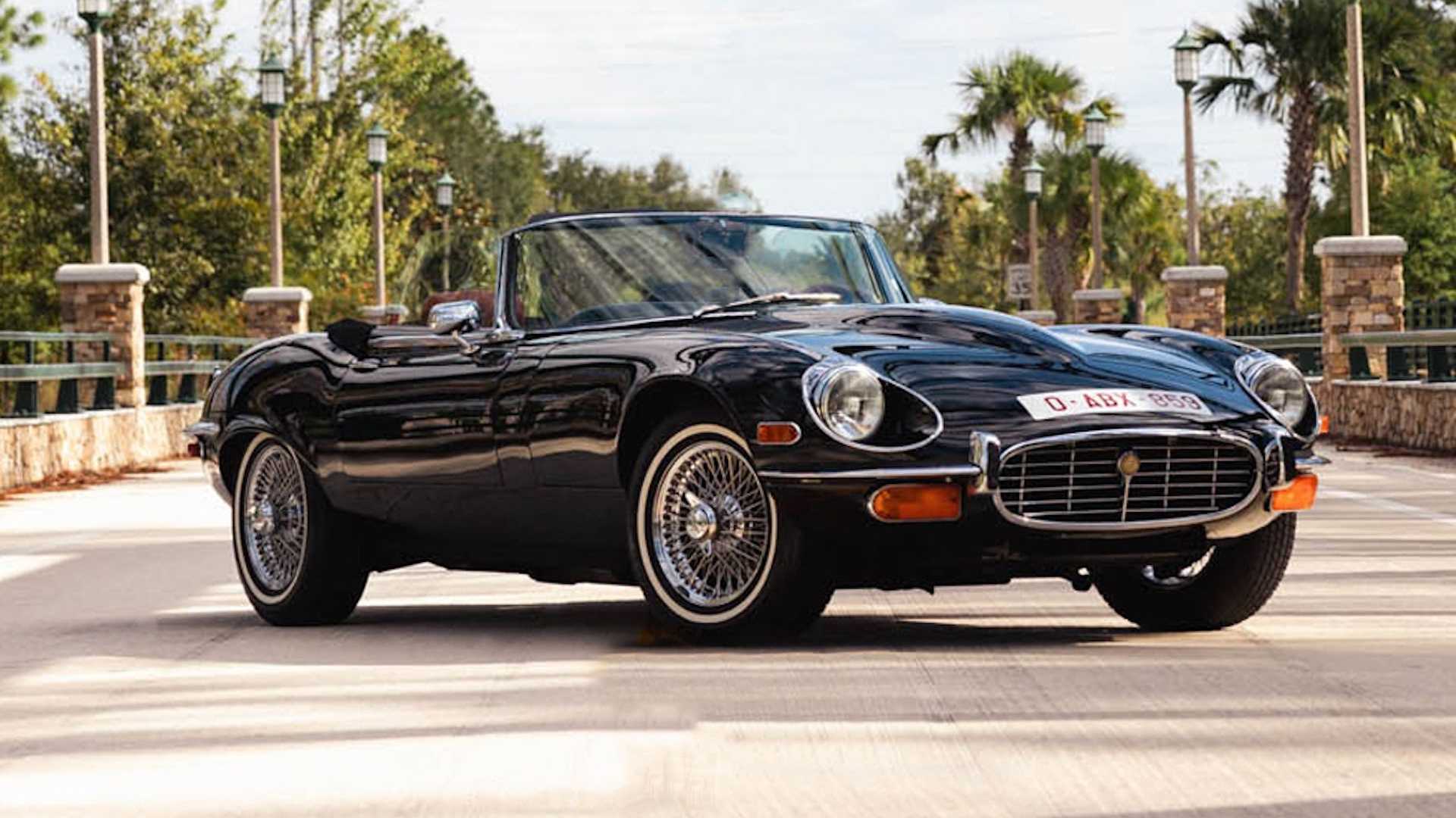 Tesla e type store